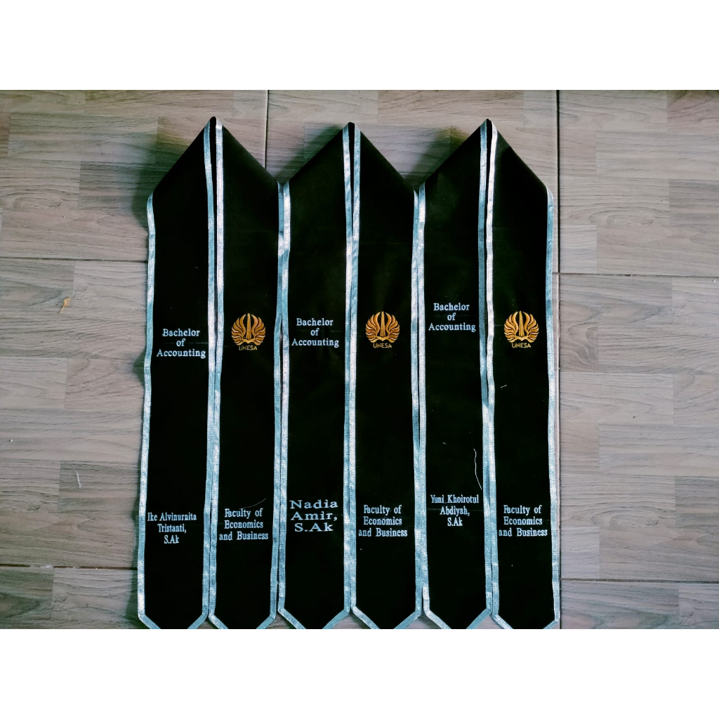 Jual Selempang Wisuda CUSTOM desain suka suka | Shopee Indonesia