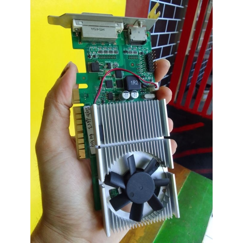 Jual vga nvidia gt 720 2gb ddr3 64bit direx12 original | Shopee Indonesia