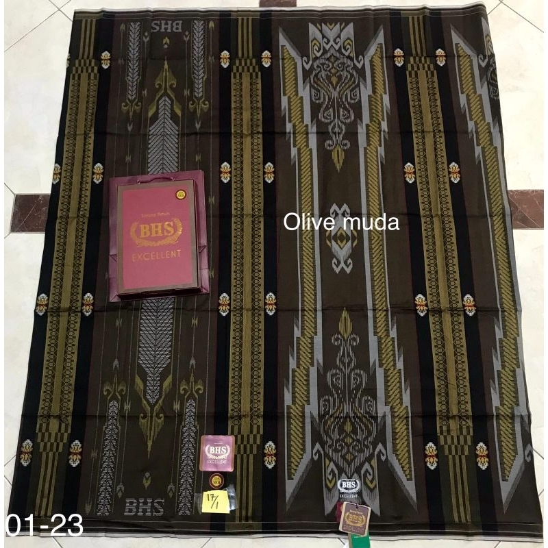 Jual Sarung BHS Original Songket Full Mesrss excellent - hitam, putih ...