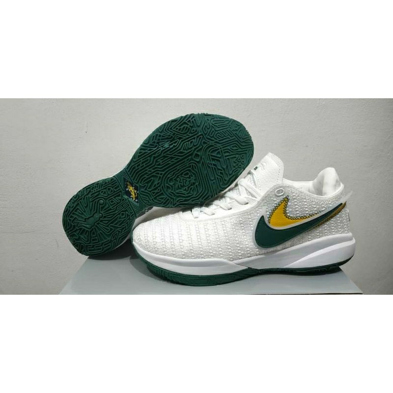 Jual Sepatu Basket Lebron 20 xx Low SVSM White Putih | Shopee Indonesia