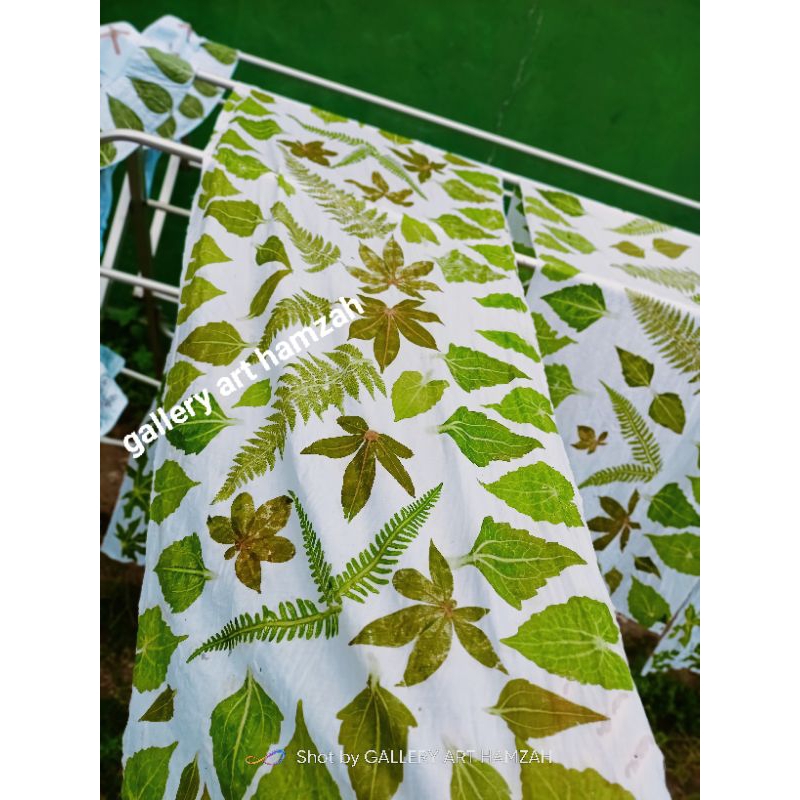 Jual kain ecoprint batik alam 50 cm atau setengah meter (lebar 106 ...