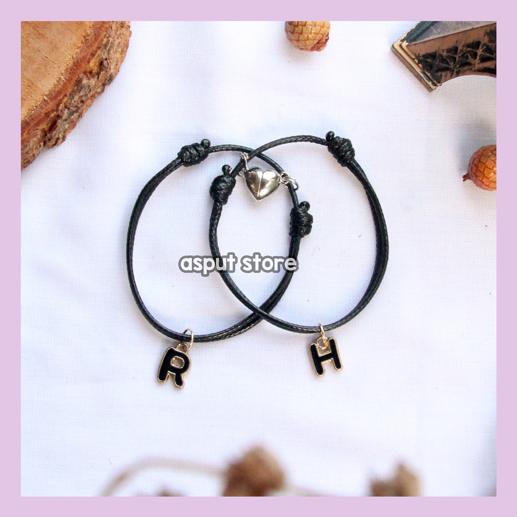 Jual GELANG COUPLE MAGNET INISIAL EPOXY | Shopee Indonesia