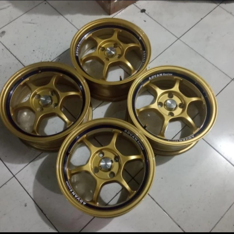 Jual Velg Mobil Bekas Ring 15 Baut 4 SSR TYPE-C R15X6,5 4X100 | Shopee Indonesia