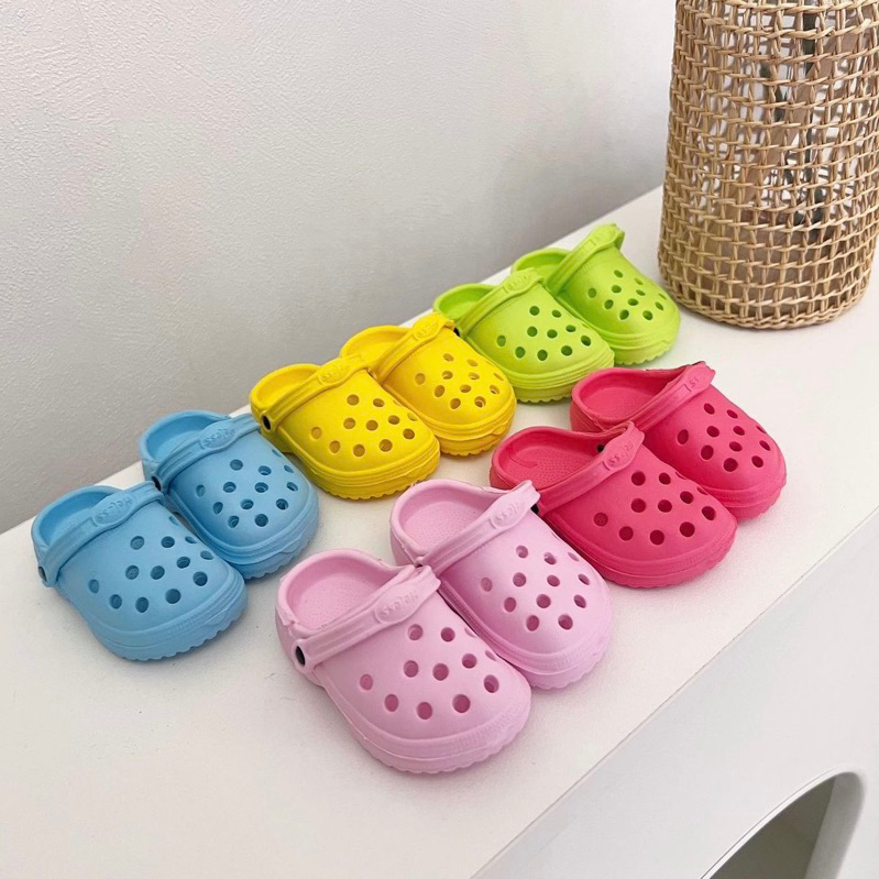 Jual CROCSPAW | Sepatu Sendal Crocs Untuk Anjing & Kucing | Shopee ...
