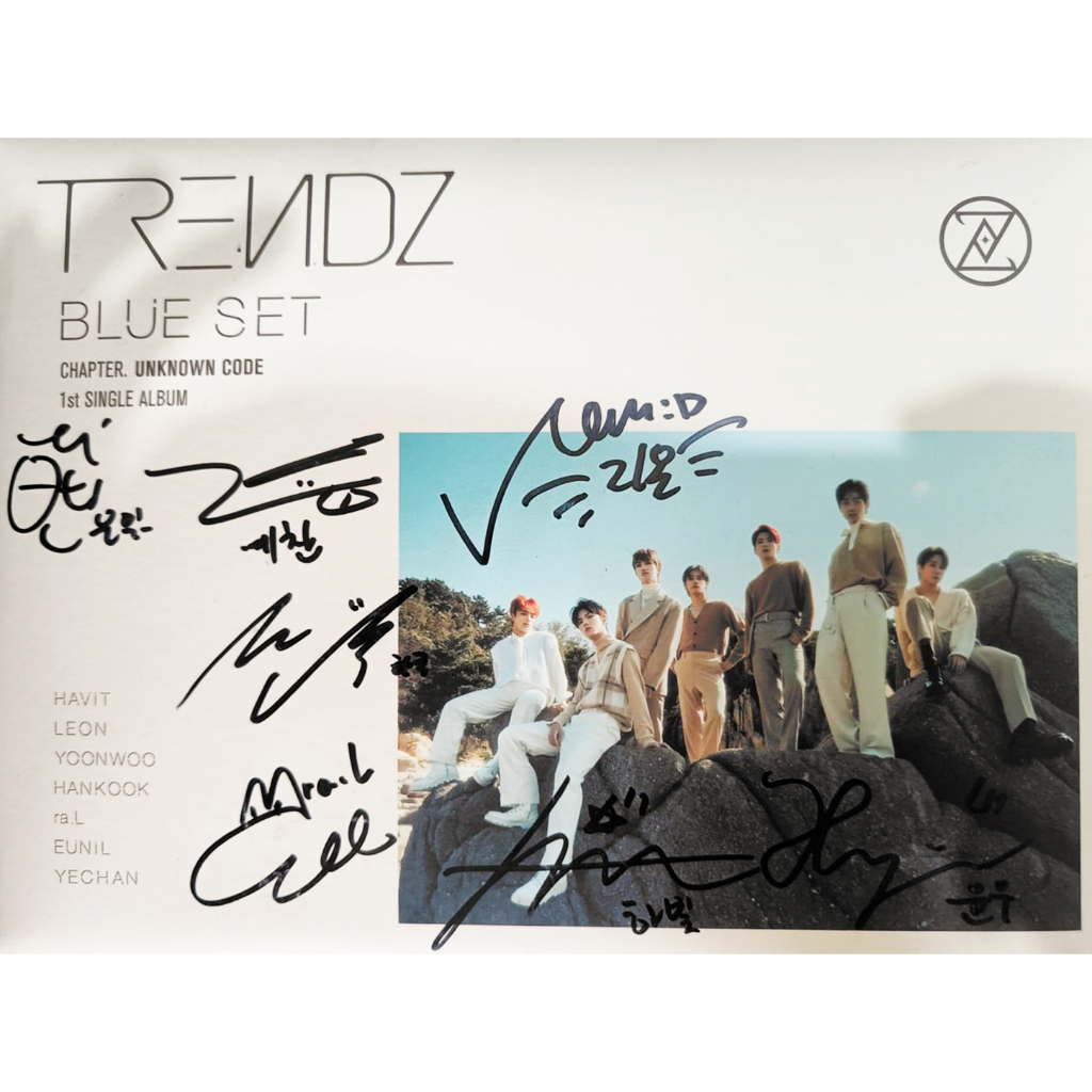 Jual TRENDZ - 1st single album BLUE SET Chapter UNKNOWN CODE + FREE ...
