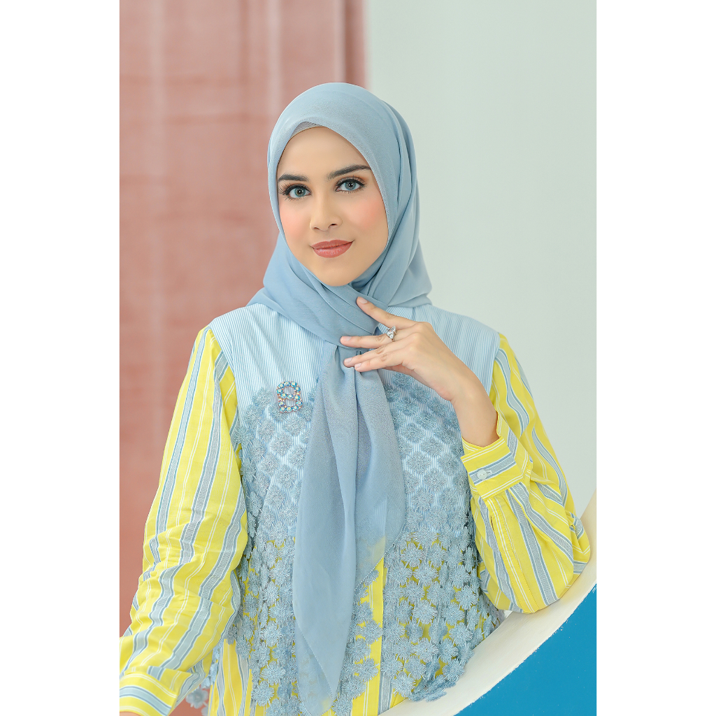 Jual Kelly Square in Zen Blue | Shopee Indonesia
