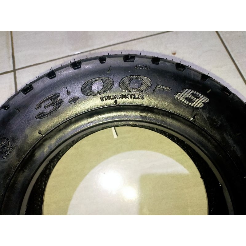 Jual Ban sepeda listrik roda 3 ukuran 3.00-8 - Ban Tubeless | Shopee ...