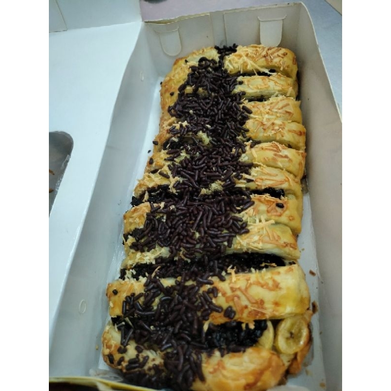 Jual STRUDEL PISANG COKLAT | Shopee Indonesia