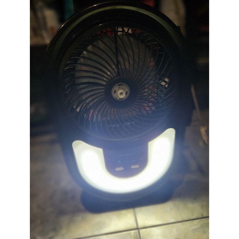 Jual KRISBOW - EMERGENCY BOX FAN 7 WITH 40 LED KIPAS ANGIN LAMPU ...
