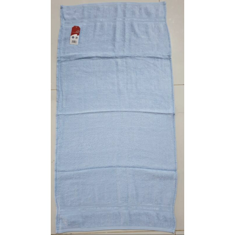 Jual HANDUK MERAH PUTIH SEDANG ukuran 50x100 cm | Shopee Indonesia