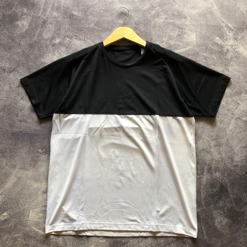 Jual Jersey GU Two tone Second Hitam Putih UN IQLO | Shopee Indonesia