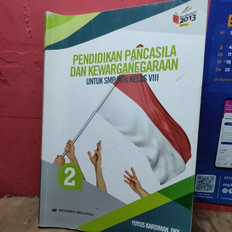 Jual Buku Paket PPKN Erlangga Kelas 8 SMP K13 Revisi | Shopee Indonesia