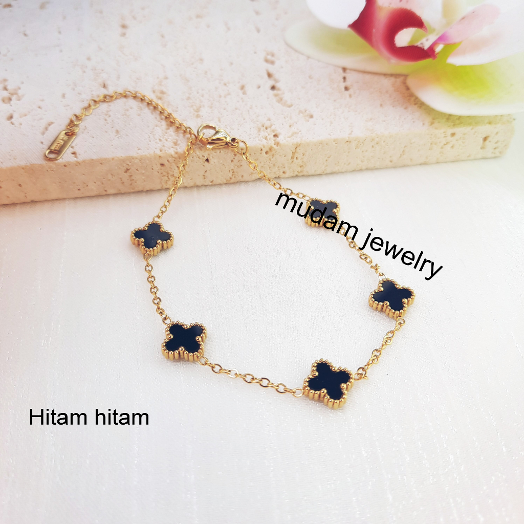 Jual Gelang Rantai Model Daun Semanggi Bergerigi | Shopee Indonesia