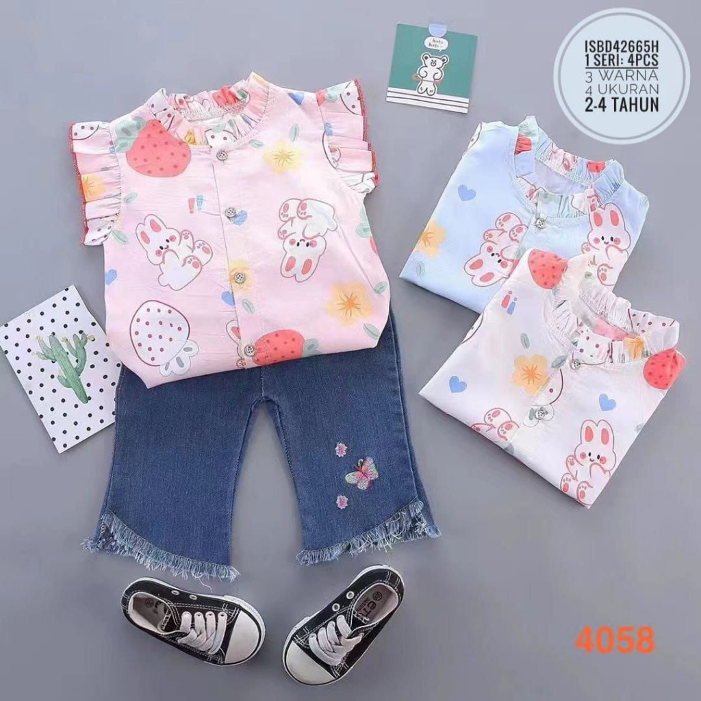 Jual Setelan baju anak perempuan Motif Strawberry usia 2-4 tahun ...