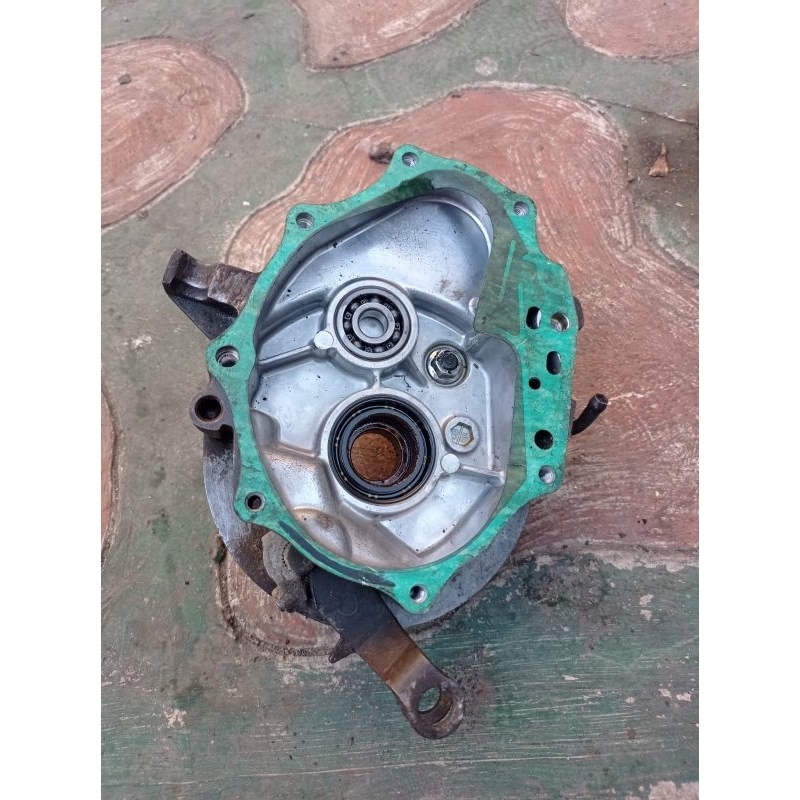 Jual Tempat Gearbox Rumah Rasio Vario 110 Karbu Original Lepasan Motor ...