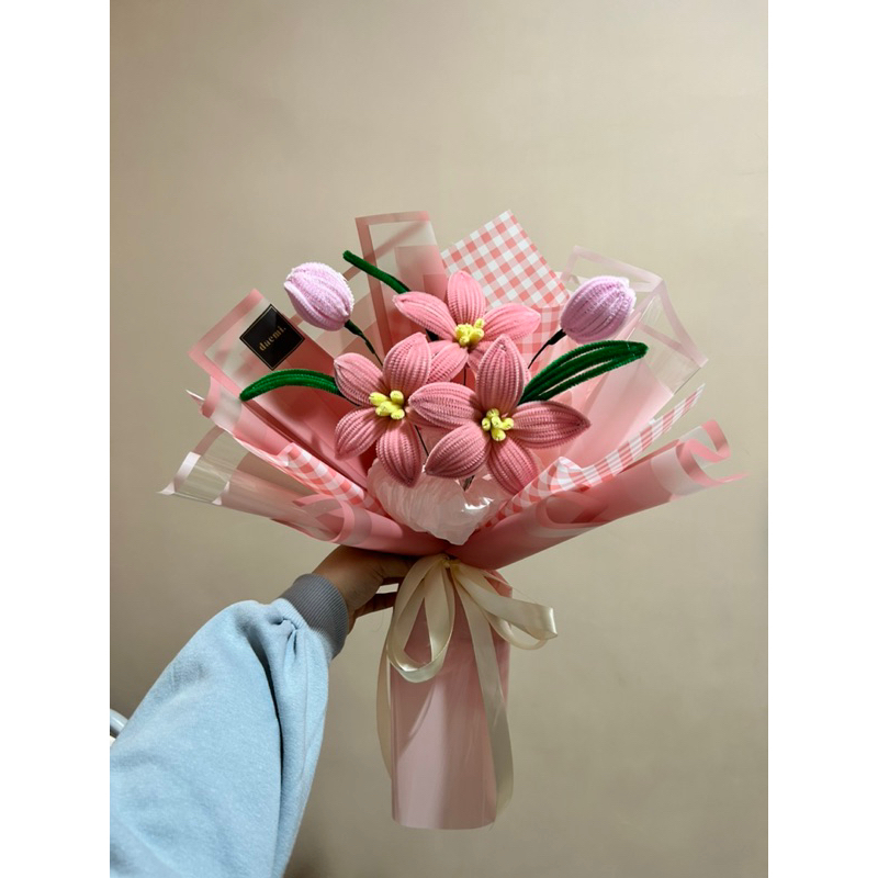 Jual Buket Kawat Bulu / Buket Pipe Cleaner / Buket Bunga Lily | Shopee ...