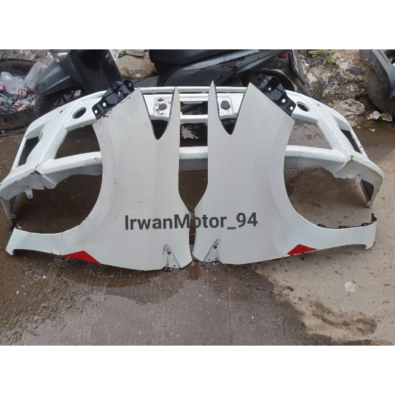 Jual Fender depan Vios Gen 3 Satuset | Shopee Indonesia