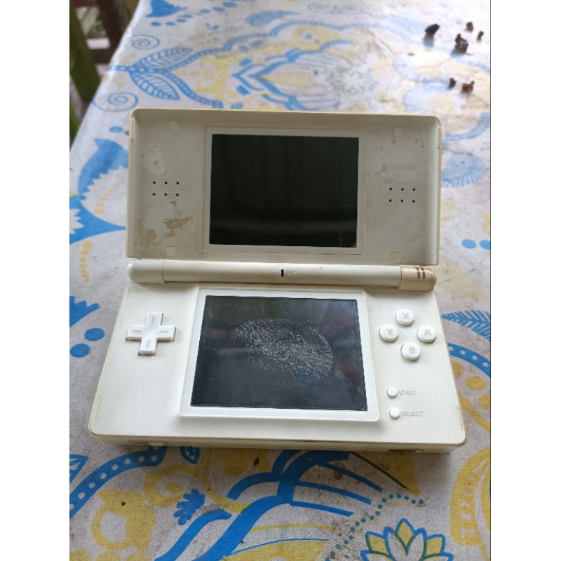 Jual Nintendo DS Lite Putih (Rusak) | Shopee Indonesia