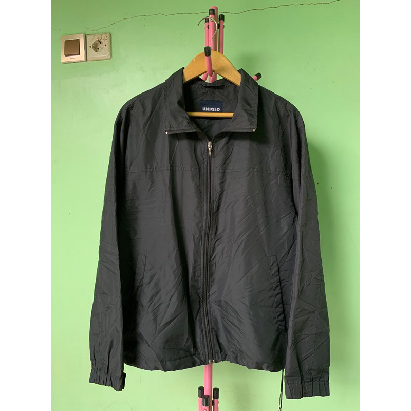 Jual Uniqlo winbreaker | Shopee Indonesia