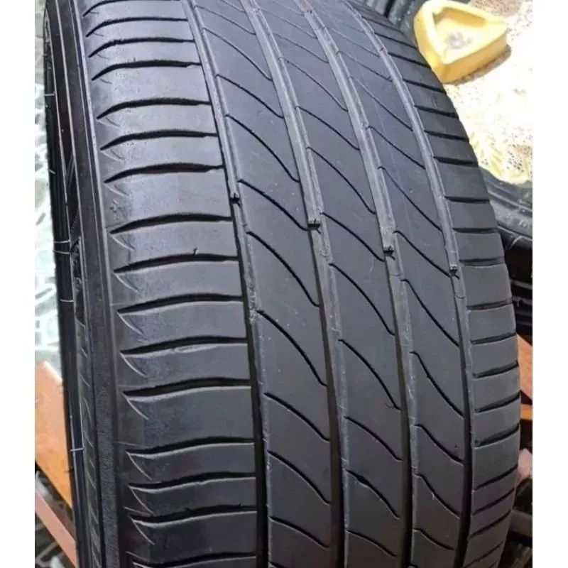 Jual Ban Mobil Ring 18 225/50 R18 second copotan murah merek random | Shopee Indonesia