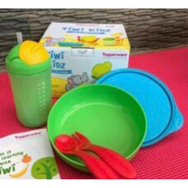 Jual Tiwi Kids Tupperware, tempat makan dan minum balita | Shopee Indonesia