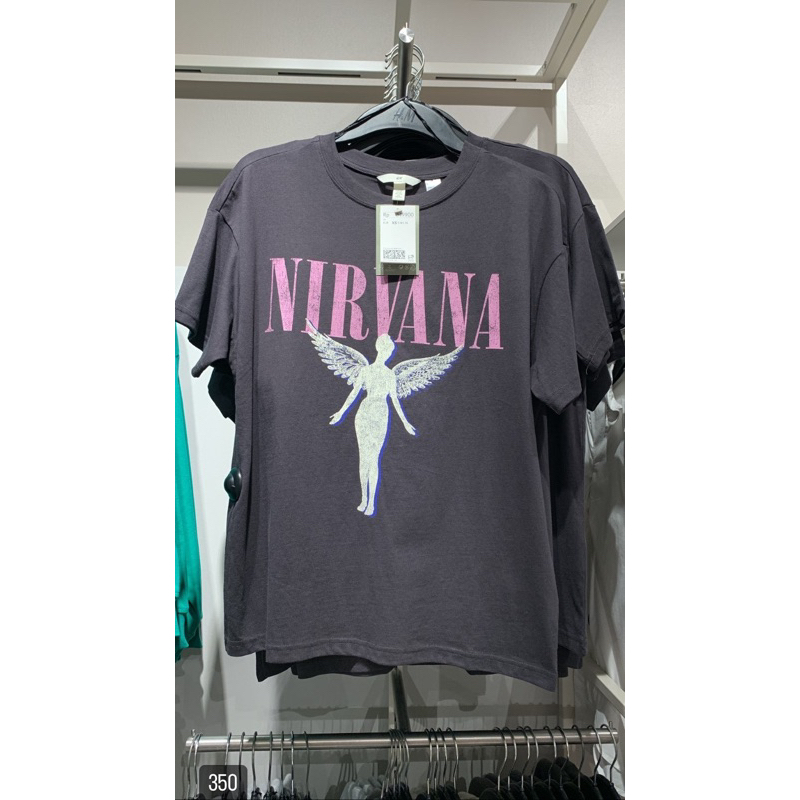 Jual kaos nirvana baju nirvana HnM original store | Shopee Indonesia Jual kaos nirvana baju nirvana HnM original store | Shopee Indonesia