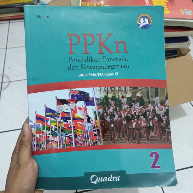 Jual BUKU PPKN KELAS XI QUADRA | Shopee Indonesia