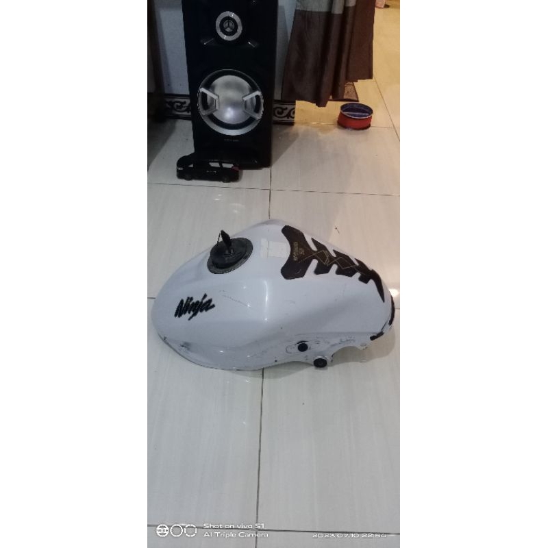 Jual tangki ninja 250 mono z250 sl original | Shopee Indonesia