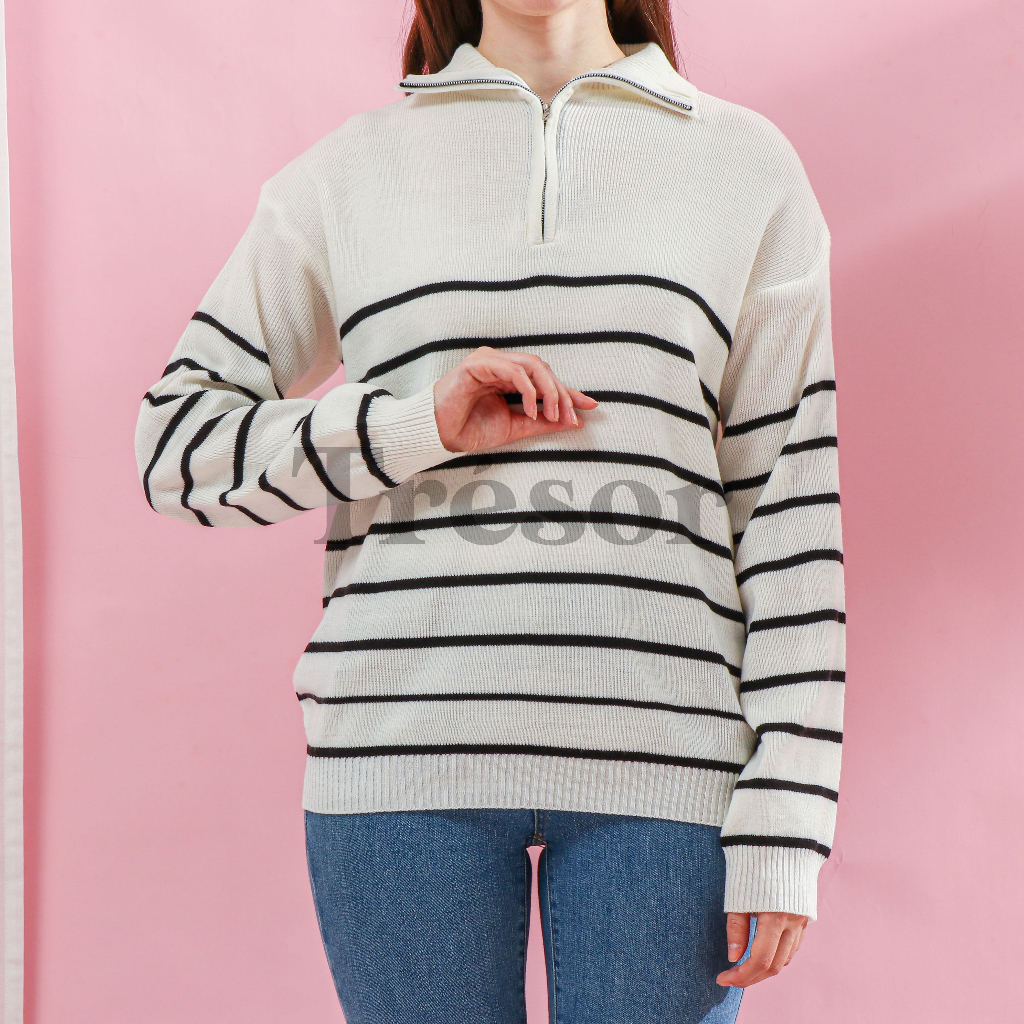 Jual TRESOR Luna Stripe Zipper Top Knit | Sweater Rajut Stripe Garis Oversize Wanita Kerah ...