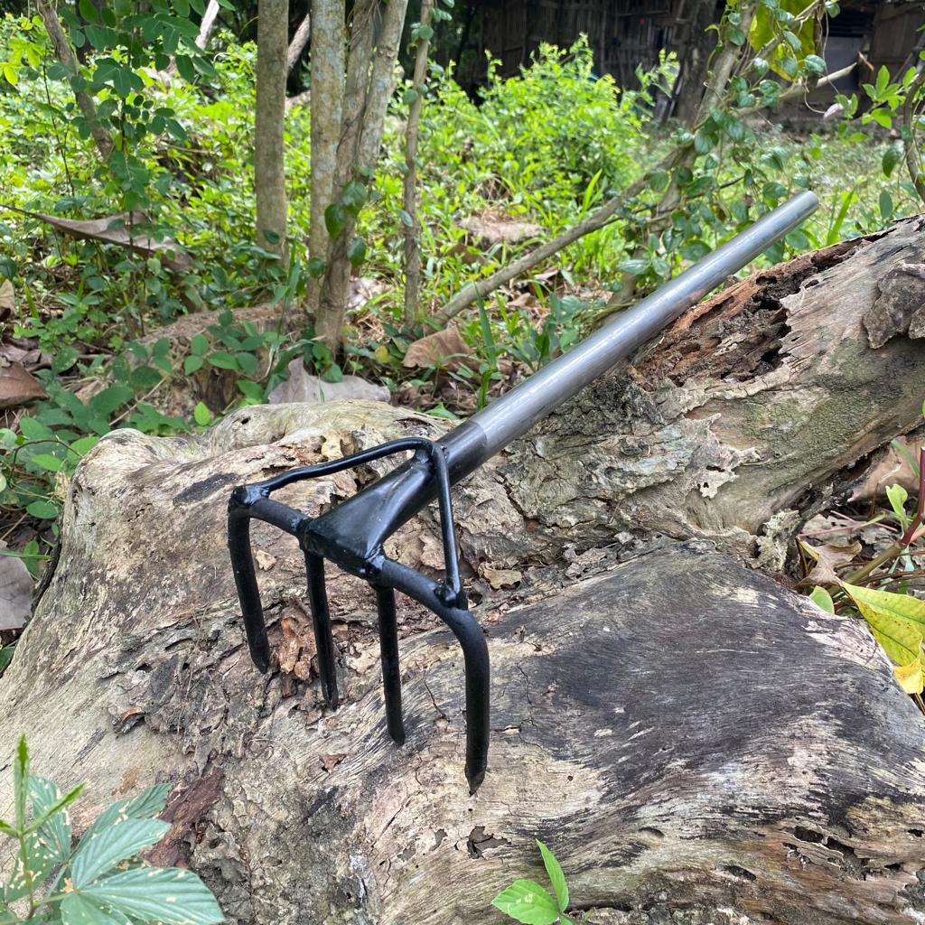 Jual Garukan Sampah Bahan Besi Cor Dan Gagang Pipa Besi - Alat ...