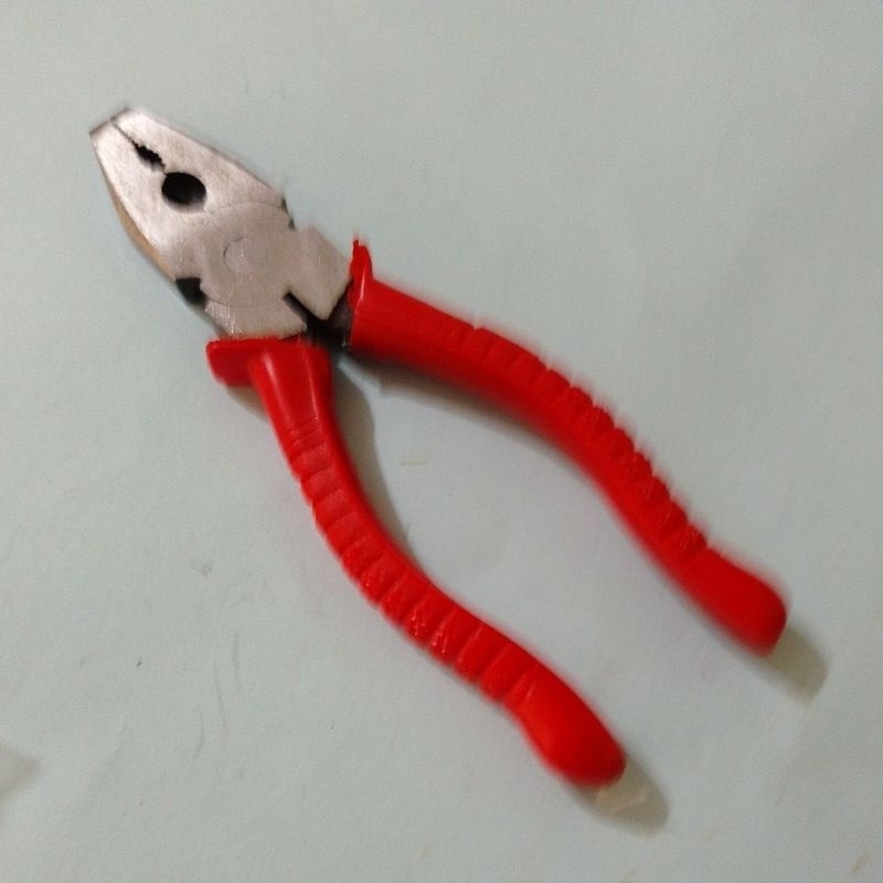 Jual Tang kombinasi Tang karet 7 inci Diamond. harga per pc | Shopee ...