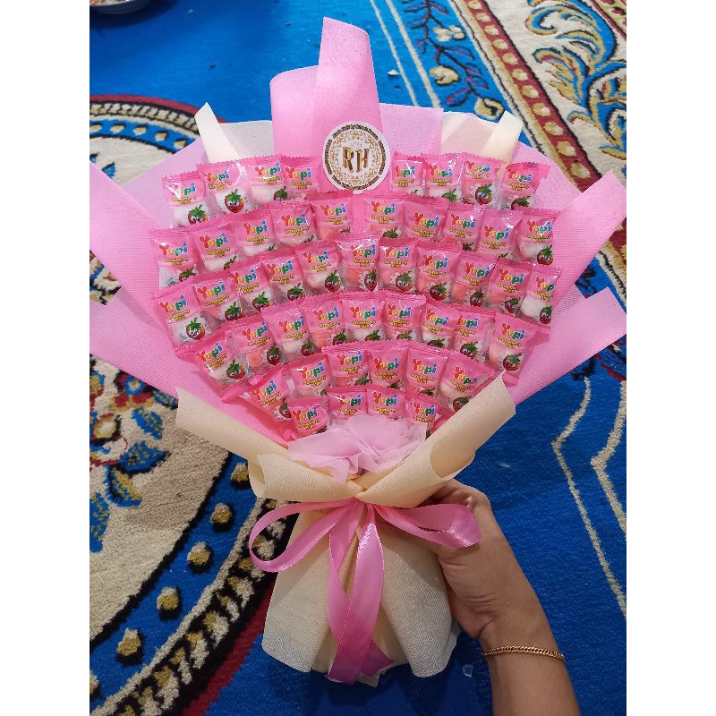Jual buket permen yupi love | Shopee Indonesia