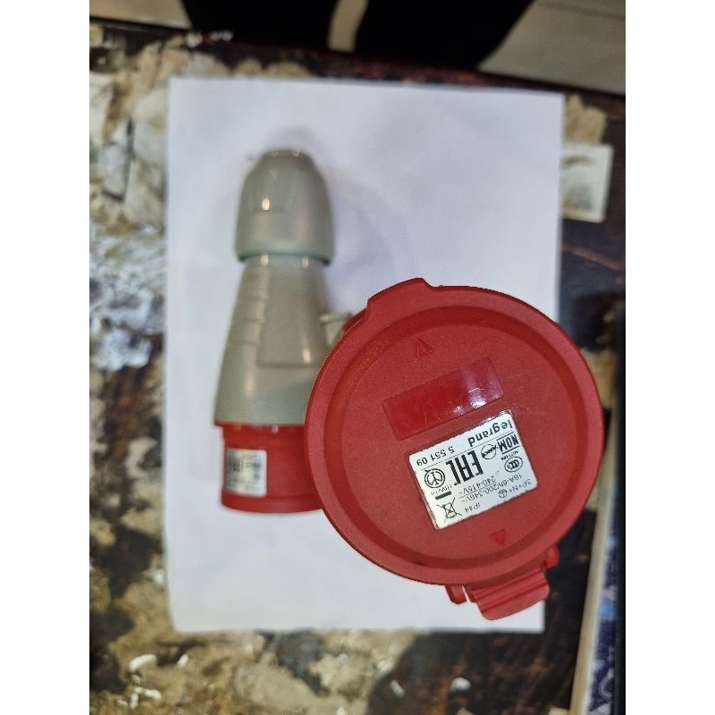 Jual mobile +plug mounting 16a 3phase +nol +arde IP44 Legrand | Shopee ...