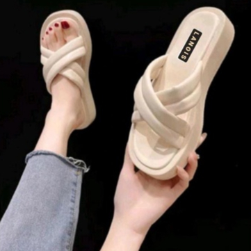 Jual Sandal Wanita Terbaru Sandal Cewek Kekinian 2025 | Shopee Indonesia
