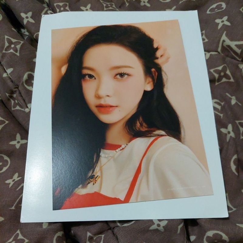 Jual Aespa 2022 Season Greetings Photo Pack ( Large Postcard Karina ...