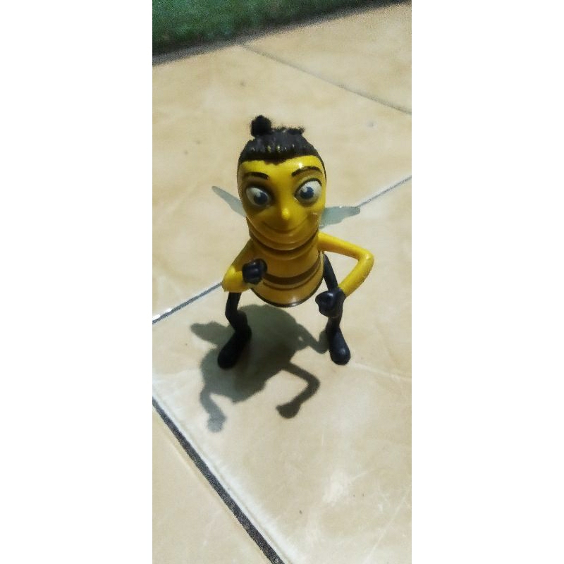 Jual Mc Donalds Happy Meal Figure: Bee Movie, Barry Bee Benson | Shopee ...