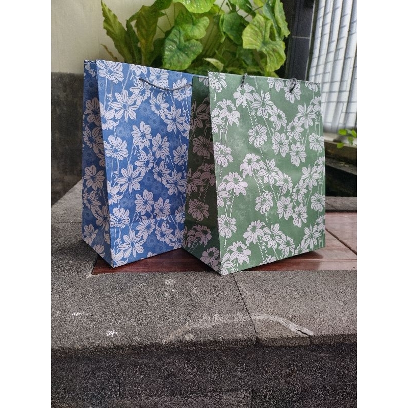 Jual PAPERBAG ukuran R6 20x10x25 Murah Kokoh Berkualitas paper bag tas ...