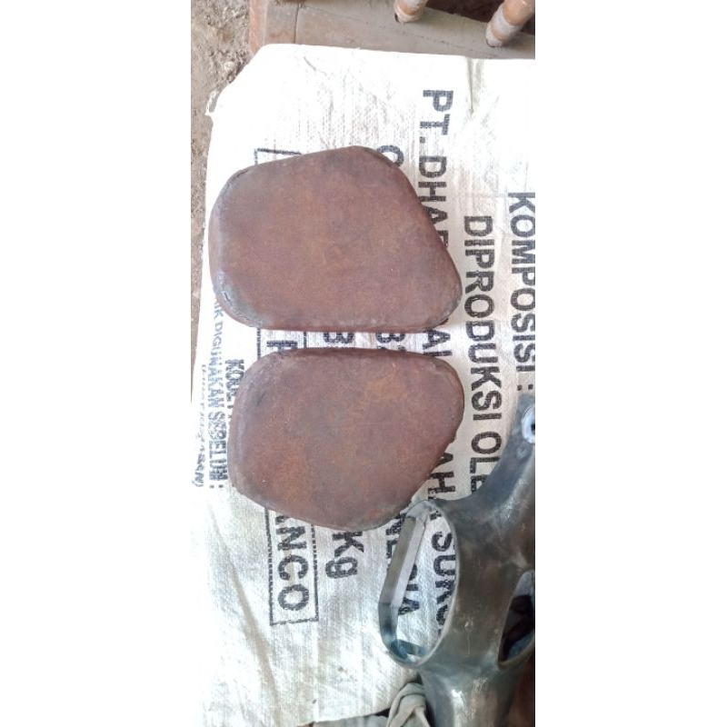 Jual BOK AKI C50 PISPOT BESI TUTUP AKI C50 C70 C90 BAHAN BESI PLAT BESI ...