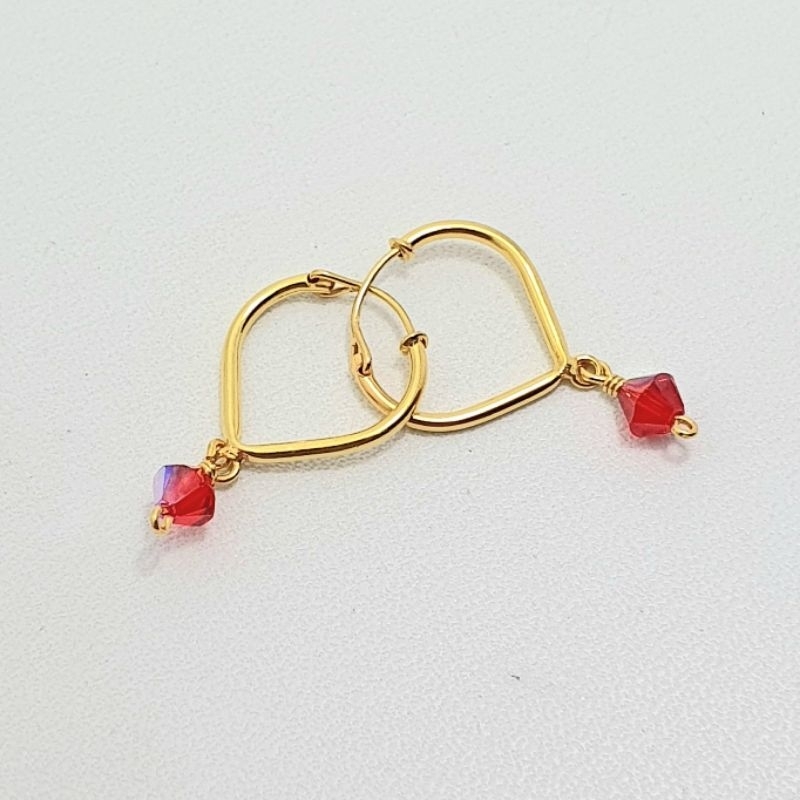 Jual Anting Ring Emas Muda Segitiga Bandul Kristal Merah 1/2 Gram ...
