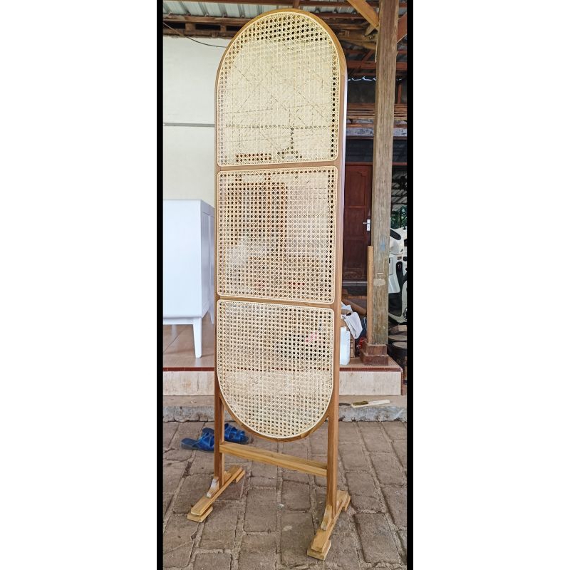 Jual Joywood Partisi rotan/ sketsel rotan/ Partisi kayu rotan Partisi ...