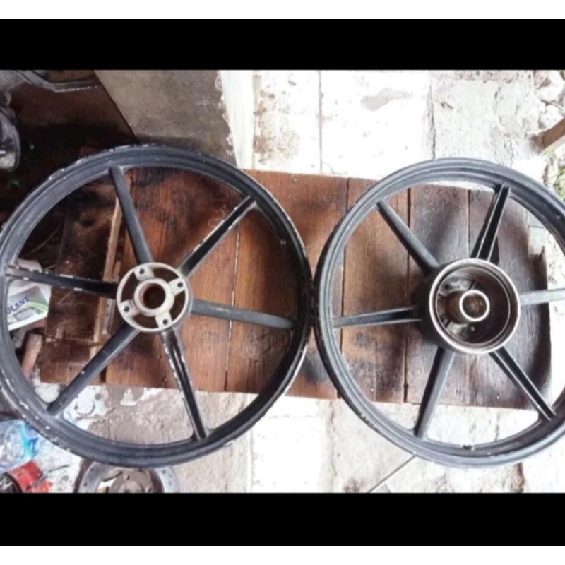 Jual Velg Pelek Racing Set Depan Belakang Palang 6 Yamaha Fiz R, Vega ...