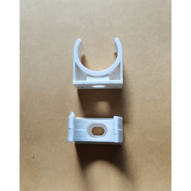 Jual klem / clamp pipa listrik 16mm dan conduit 20mm | Shopee Indonesia