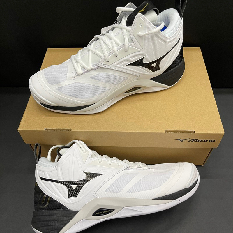 Jual Mizuno Wave Momentum 2 mid | Shopee Indonesia