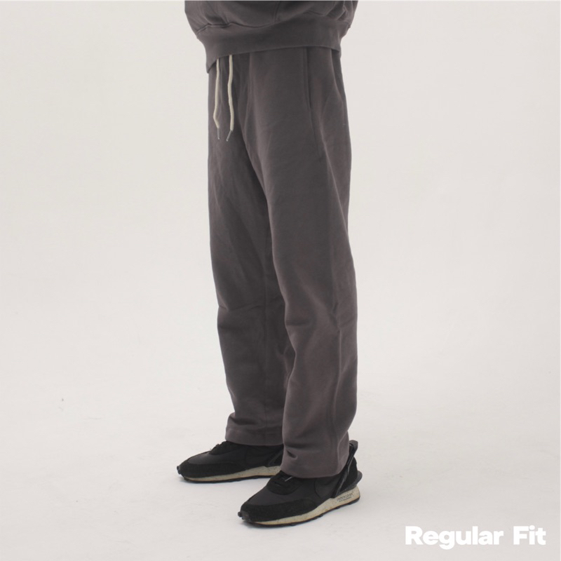 Jual Sweatpants Dust Grey Classic Cut | Shopee Indonesia