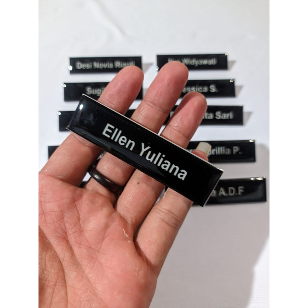 Jual Papan Nama Dada / Name tag / Papan Nama Gold / Papan nama Satuan ...