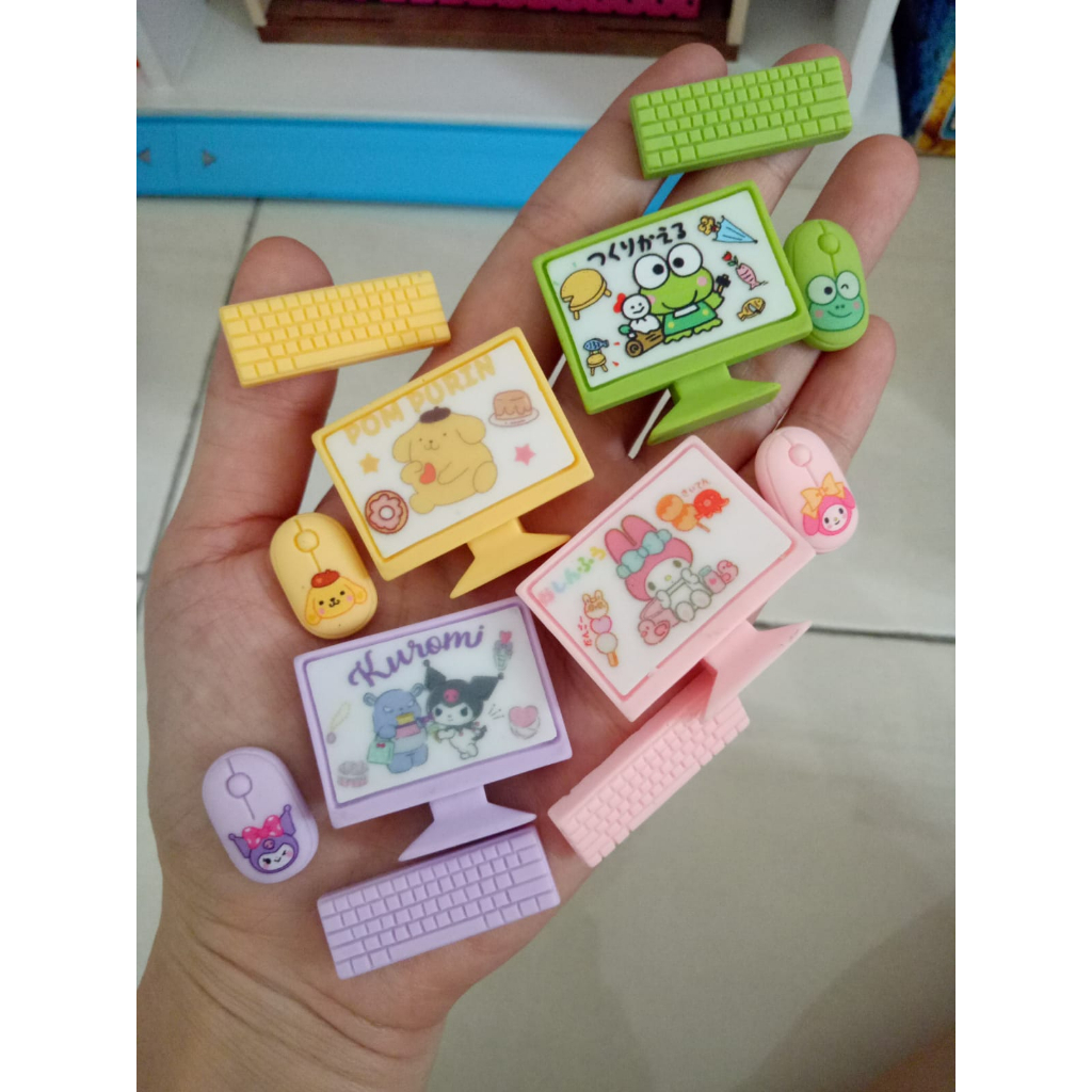 Jual Miniatur komputer sanrio set | Shopee Indonesia