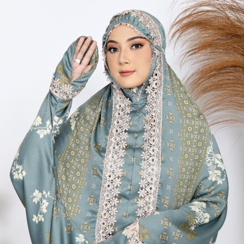Jual Dayshe - Mukena Terusan Dewasa Armani Silk Lajuran Renda Mewah | Shopee Indonesia