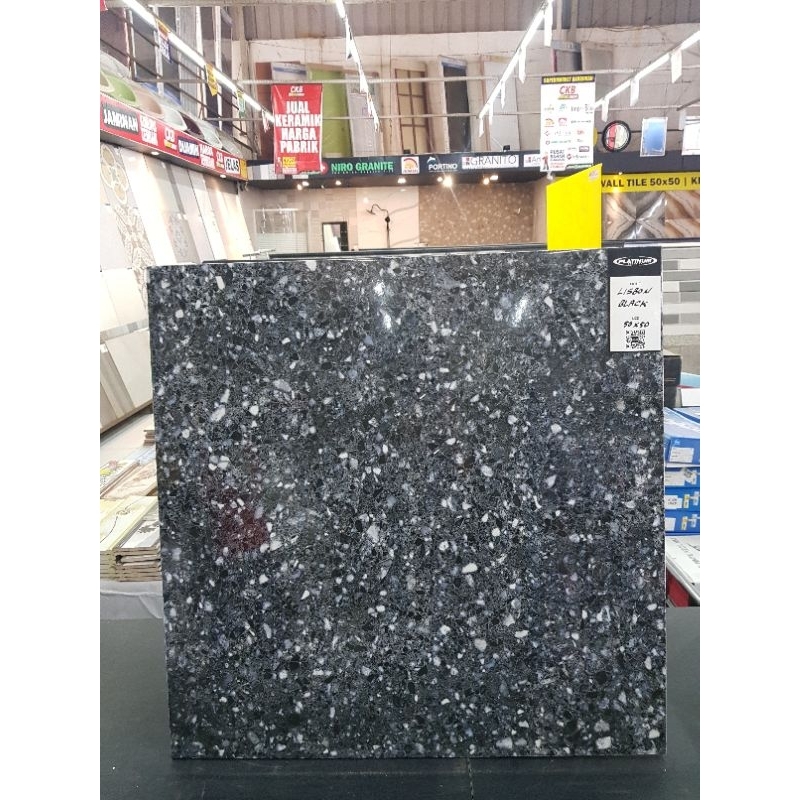 Jual Platinum 50x50 Motif Lisbon Black Keramik Lantai / PLATINUM LISBON ...