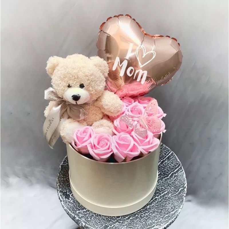 Jual kado ultah / kado wisuda / kado anniv / gift box bloom box boneka ...