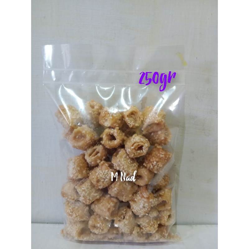 Jual Ampyang Kulpi 250gr, Kulpi Mania, Kulit Lumpia Wijen Manis 250gr ...